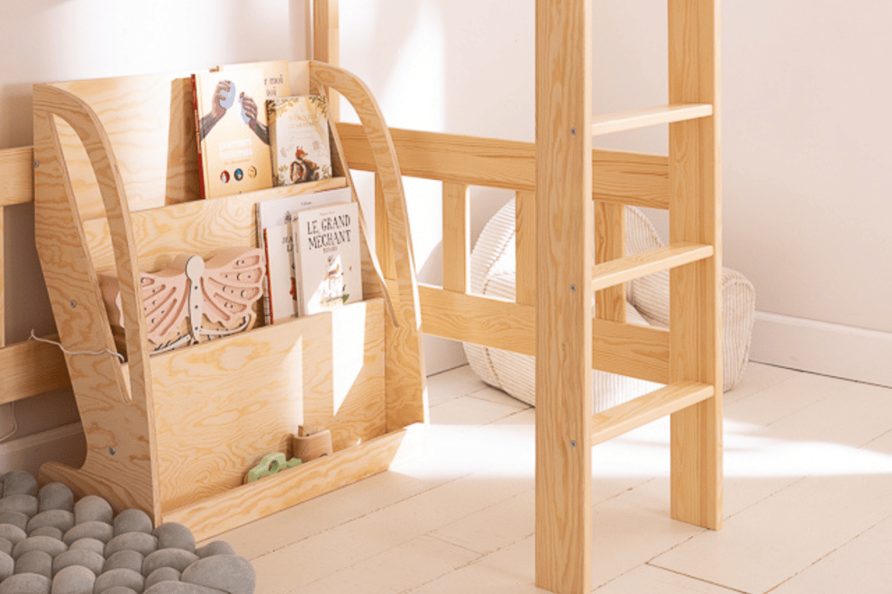 Montessori Library - 3 Levels - monlitcabane